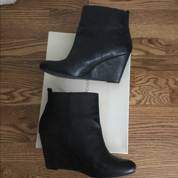 BCBGeneration | Shoes | Bcbgeneration Weslee Booties Sz | Poshmark